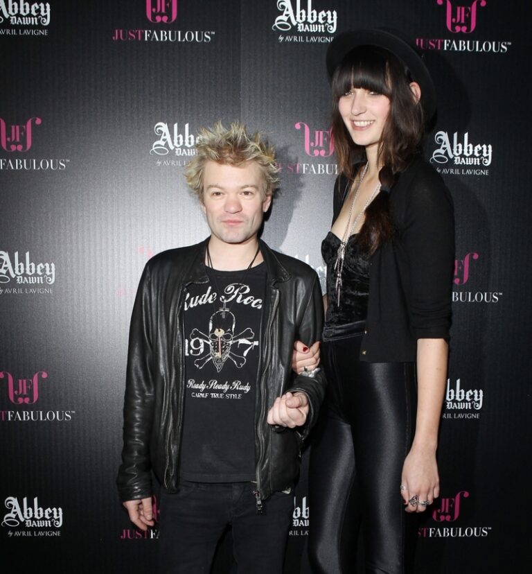 Immeasurable Love: Celebrity Couple Height Differences You Never ...